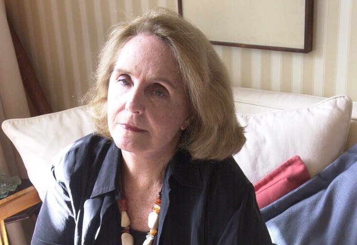 Lya Luft - senhora absoluta de um universo | Templo Cultural Delfos