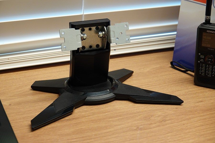 M7MCQ HAM RADIO BLOG: >>> KX3 SHACK STAND