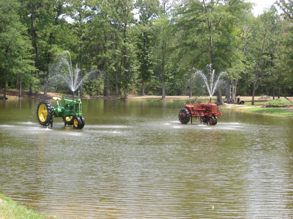 My Mountain Green: TEXAS Peaches and Tractors