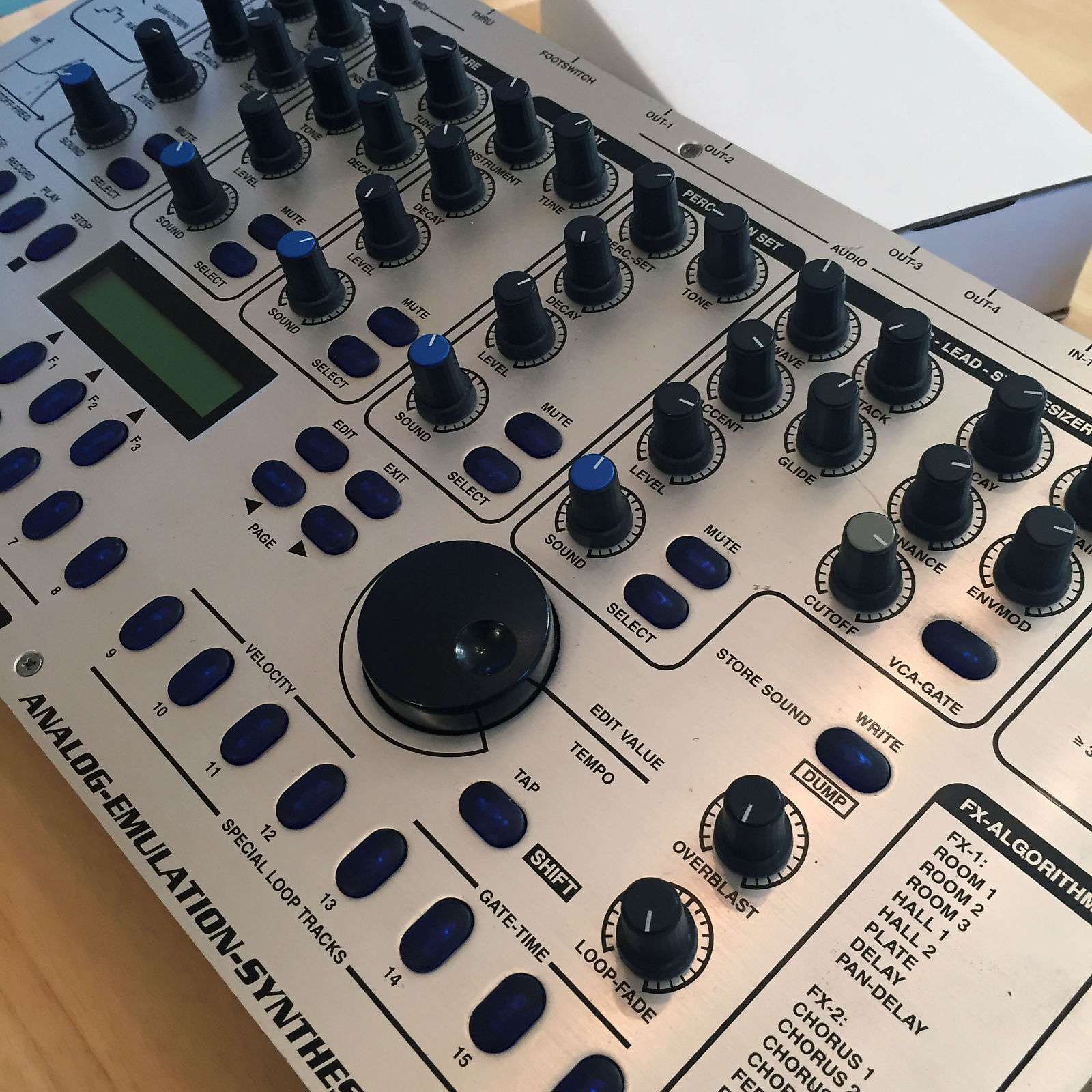 MATRIXSYNTH: Quasimidi Rave-O-Lution 309 Groovebox Synthesizer w/ Extras