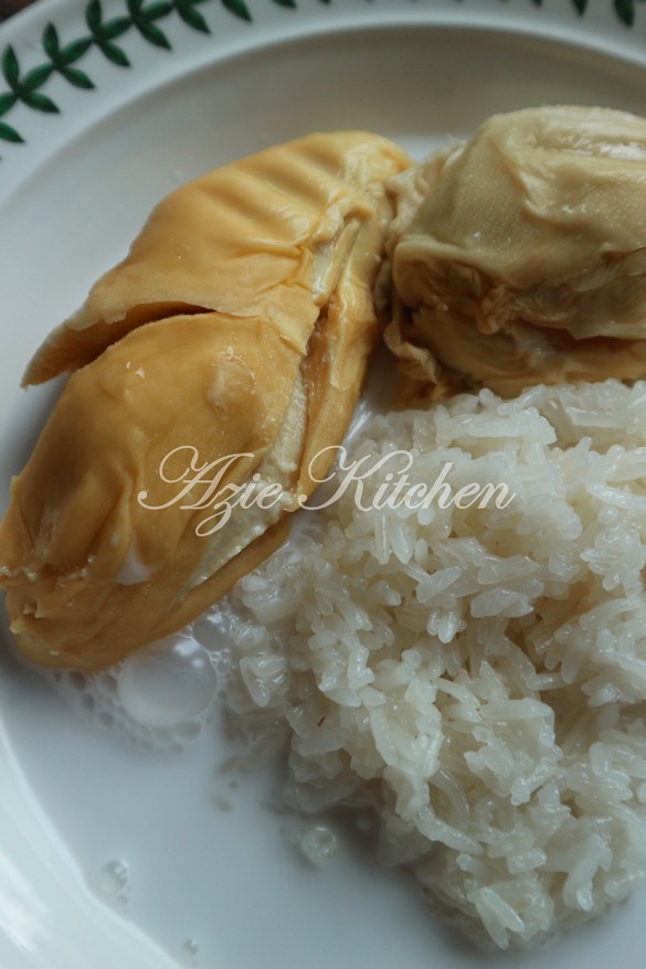 Pulut Durian Musang King dan Hari Penamaan Calon PRU14 - Azie Kitchen