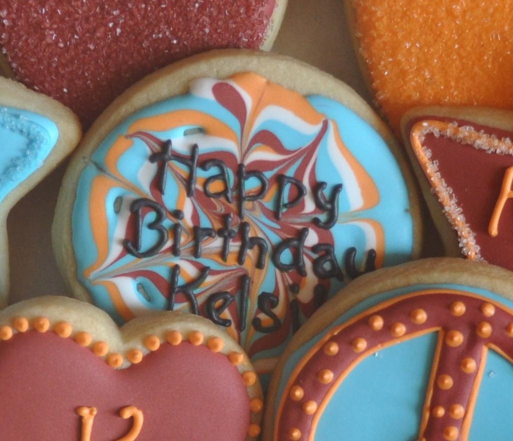 Peace Sign Retro Cookie Designs with Royal Icing – How to make a spiral ...