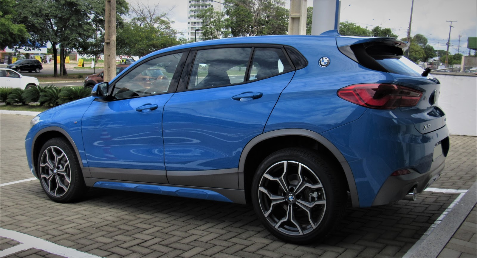 Test-drive: BMW X2 é um utilitário com pegada de esportivo e design ...