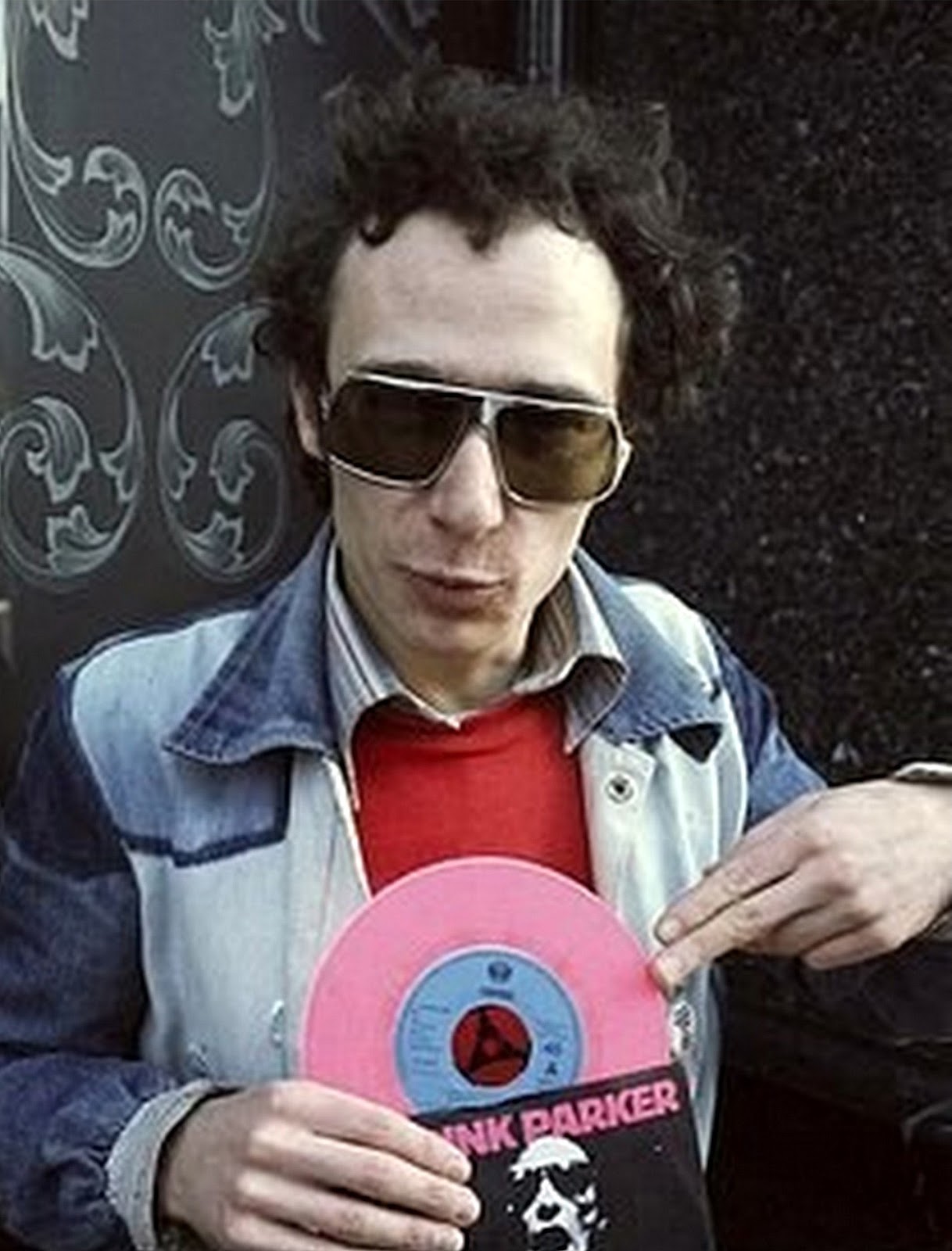 Bespectacled Birthdays: Graham Parker, c.1977