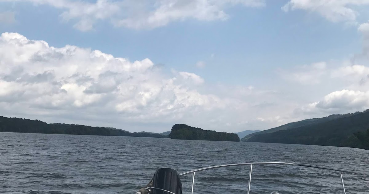 Cloud Nine Boating Adventure: Lake Guntersville through Nickajack Lock