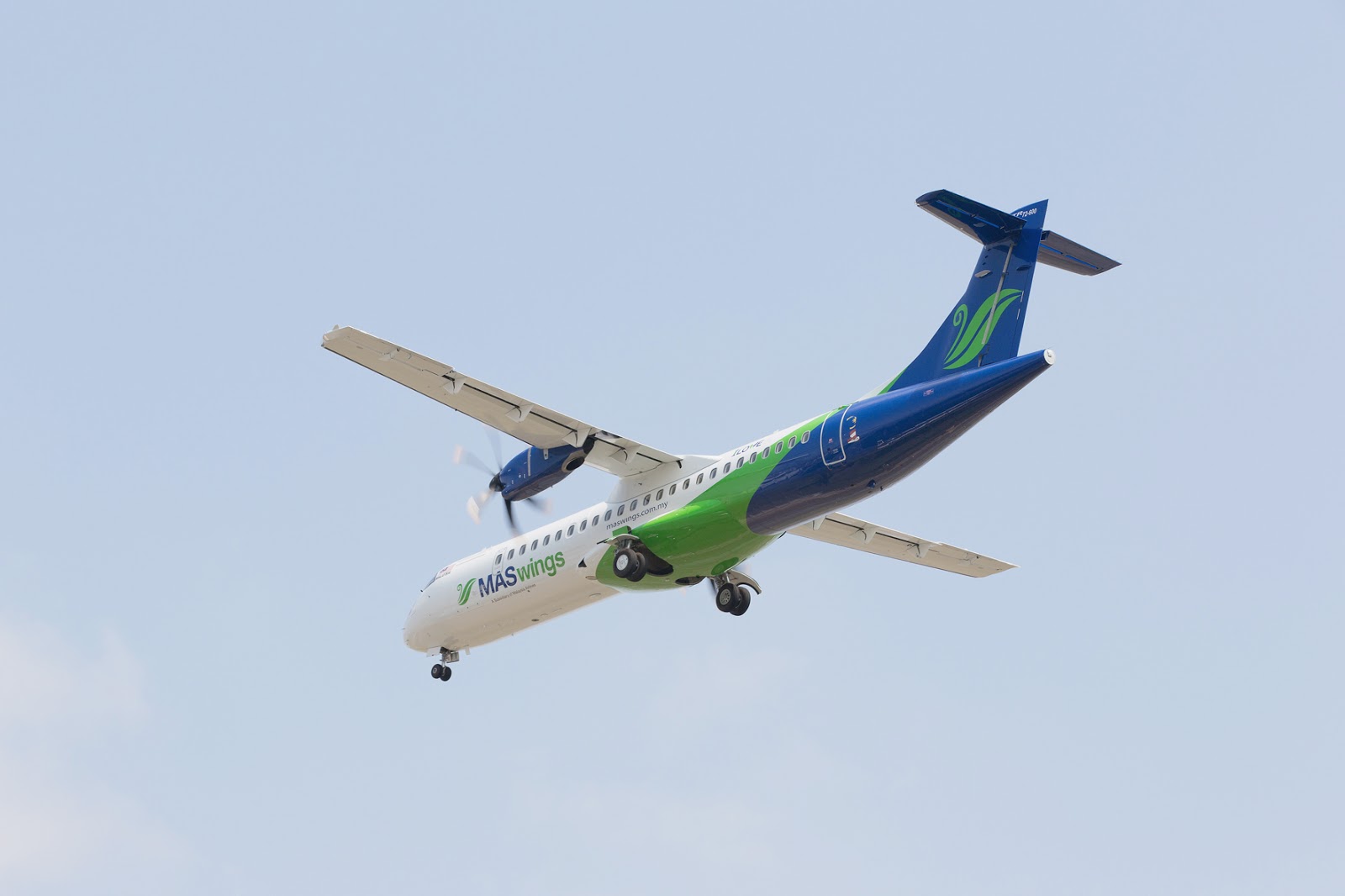 Flyingphotos Magazine News: Malaysia’s MASwings takes delivery of its ...