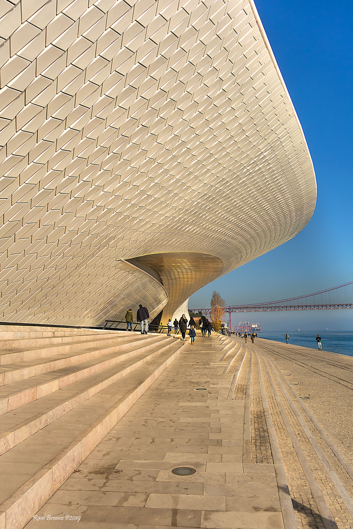 À DESCOBERTA DO MEU PAÍS: Lisboa - Museu MATT e sua envolvência na paisagem