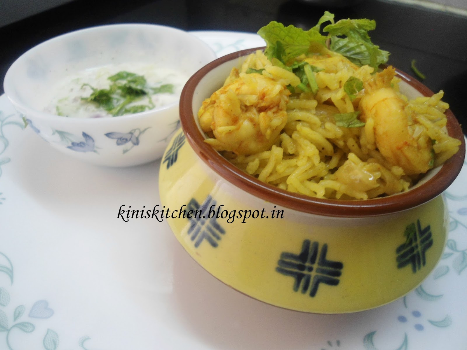 Kolambi Bhaat/ Prawn pulav