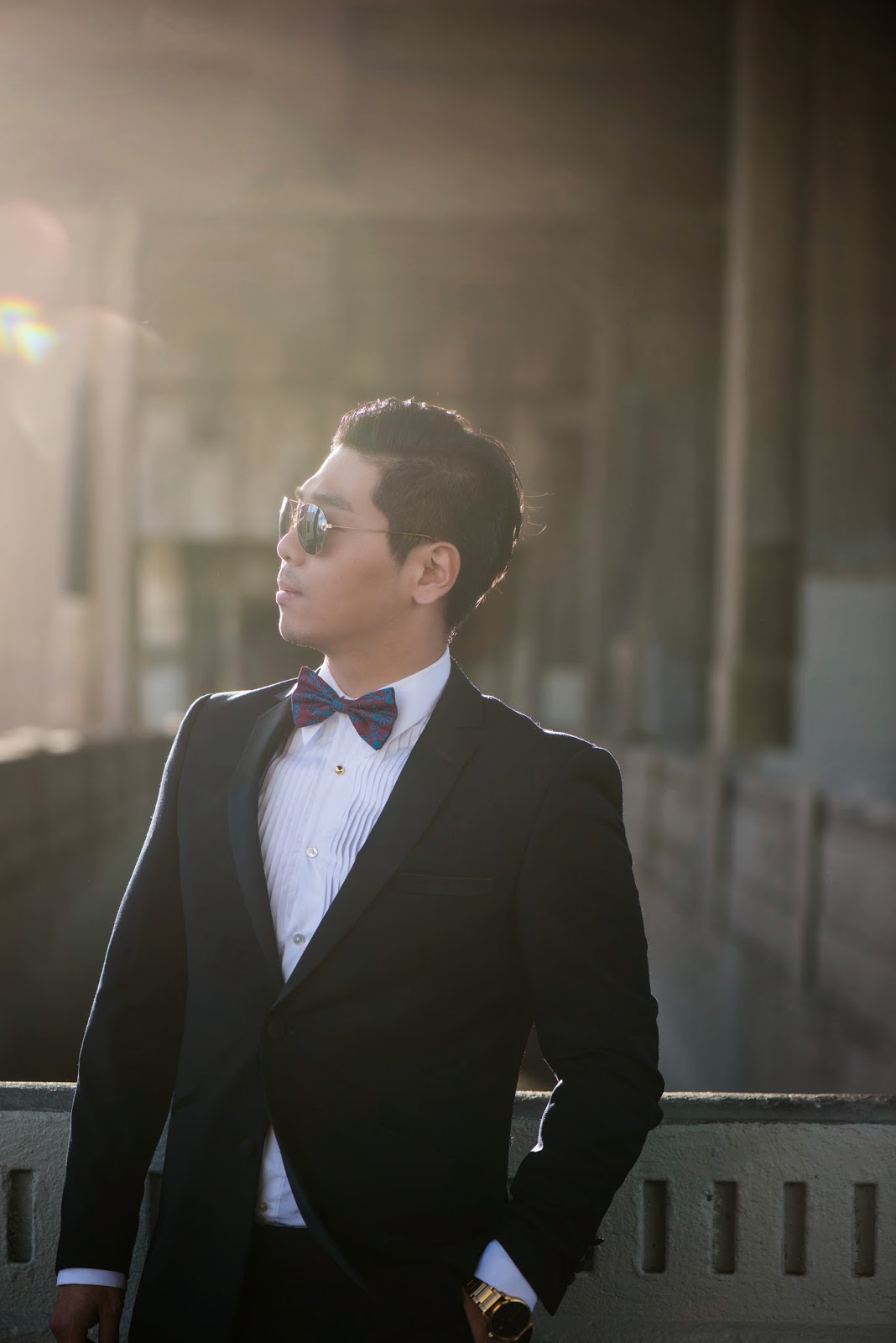 MRVLStyle: How To Rock A Tux With Loafers?
