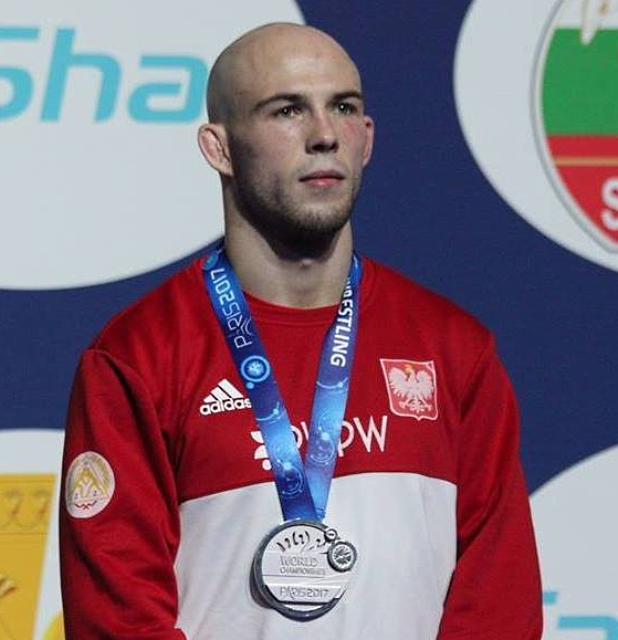 Zwyciężaj siebie...: MŚ W ZAPASACH: Mateusz Bernatek wicemistrzem świata w kat. 66 kg!
