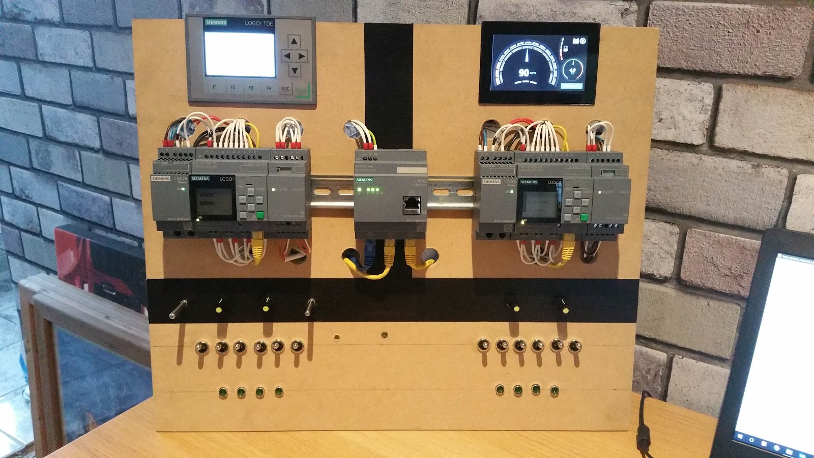 Siemens LOGO!8 Development Demo Board