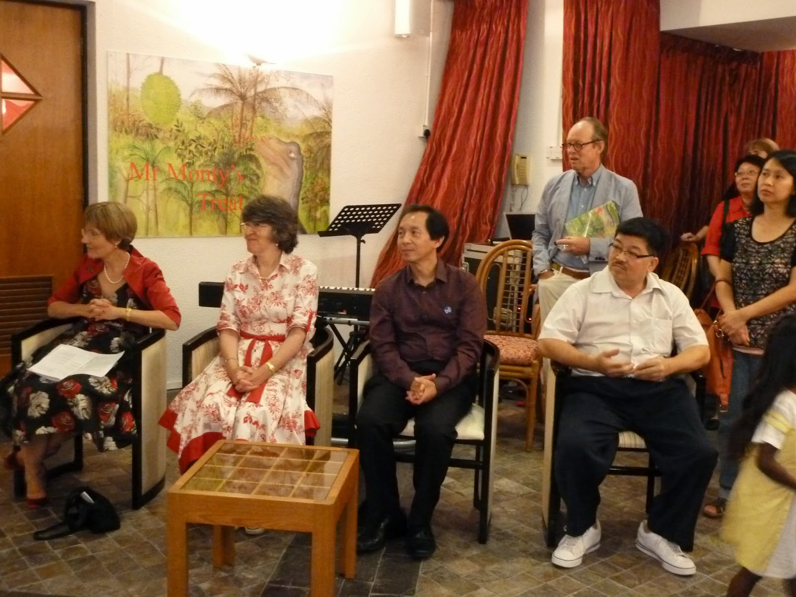 Kee Hua Chee Live!: GAIL FEATHERSTONE, WIFE OF BRITISH HIGH ...