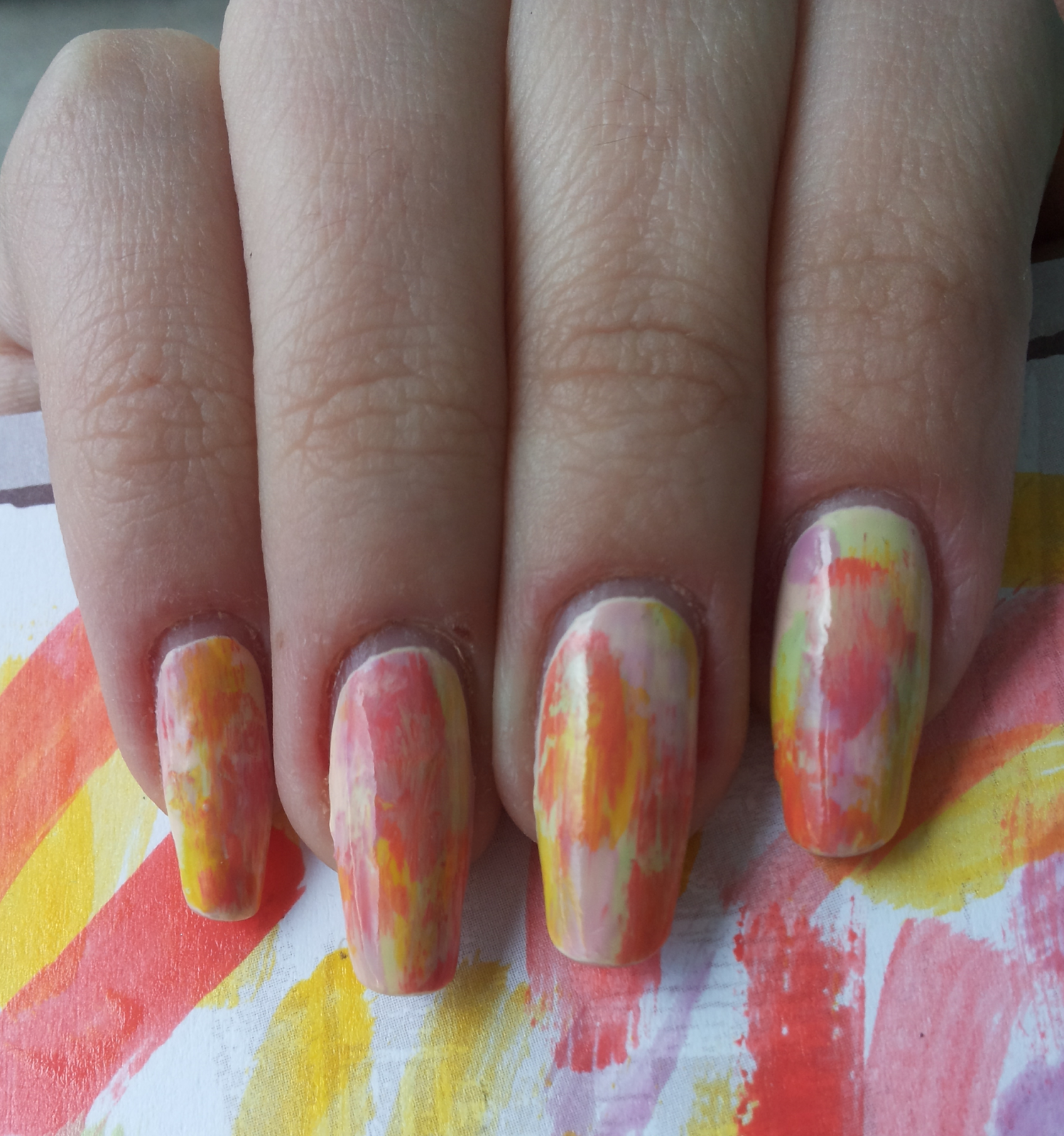 j's Beauty Avenue : Pastel distressed nails - Matching Manicures