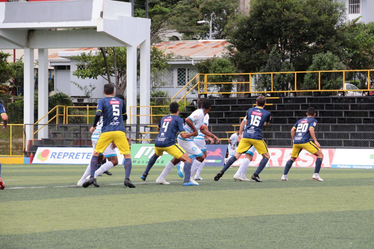 Guadalupe FC inicia la clausura 2019 perdiendo 1-4 ante la UCR