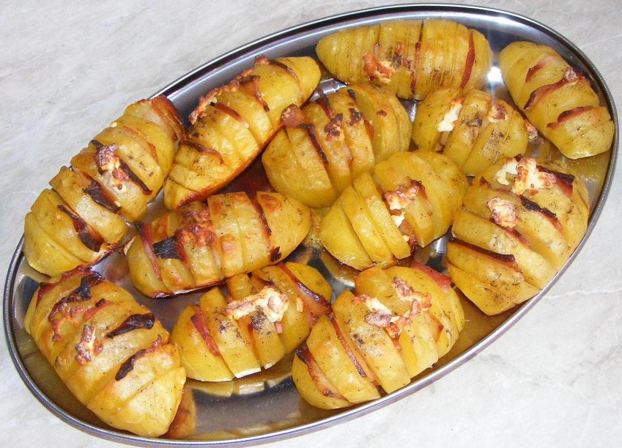 Cartofi acordeon | Preparatedevis.ro