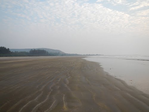 Kelshi Beach | Konkankatta.in