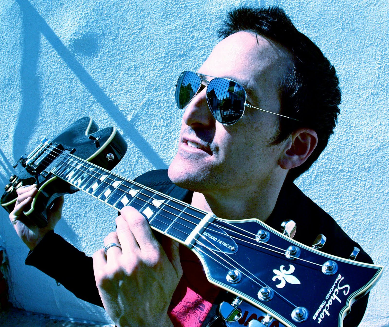 mewzak: Filter is Coming!!! And Richard Patrick hamming it up.