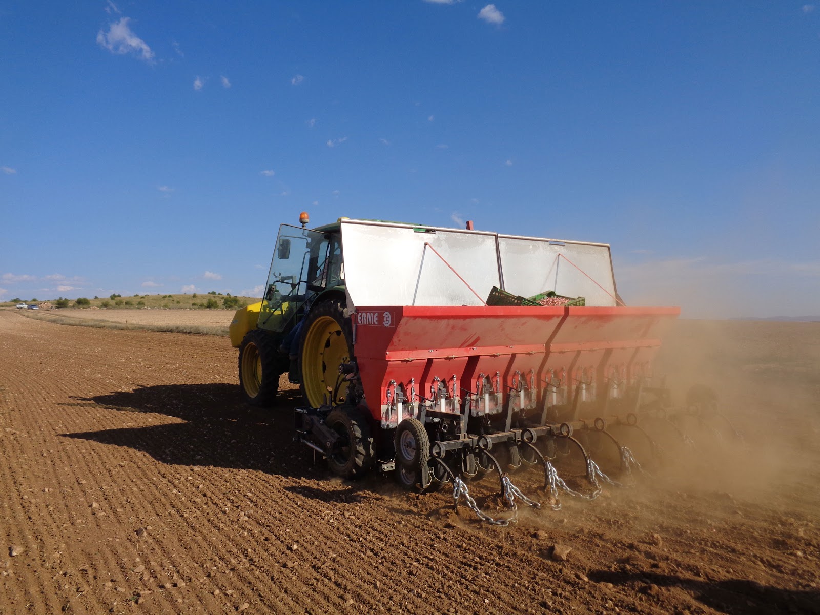 The biggest pneumatic s planter!!