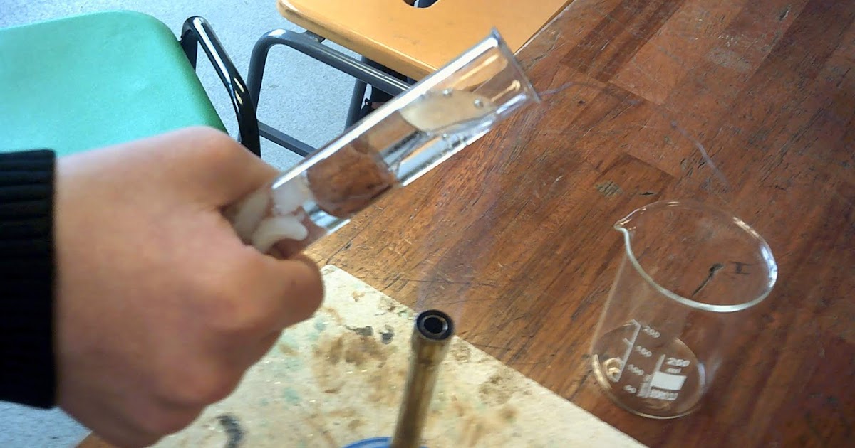 wigton physics: Experiment to show that water is an insulator