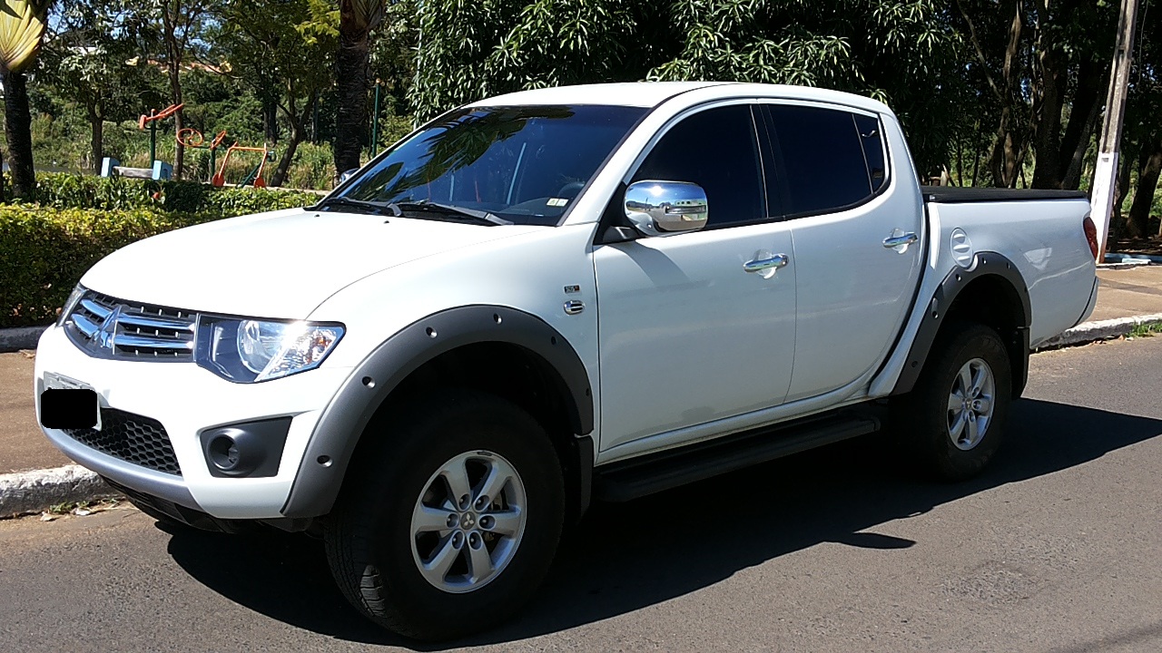 Engenheiro Mecânico: Vendida Mitsubishi L200 TRITON GLS 14/15, 4X4 ...