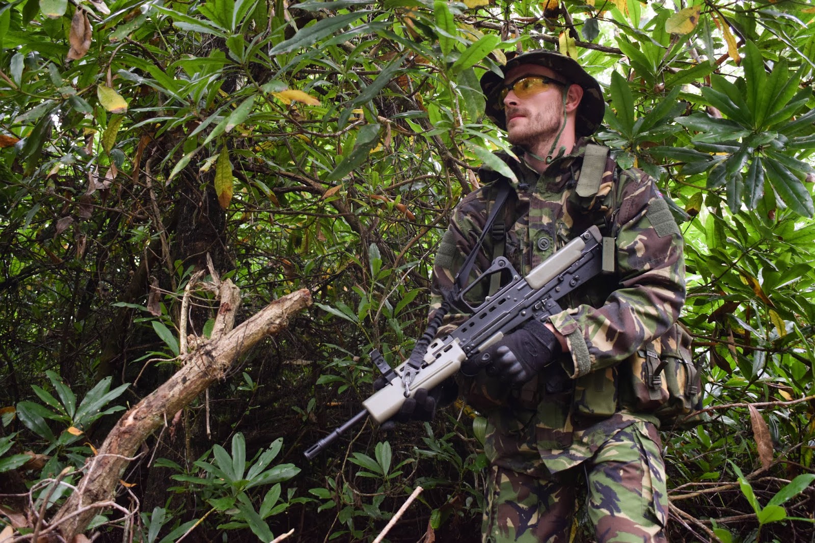 Airsoft Woodland Loadout