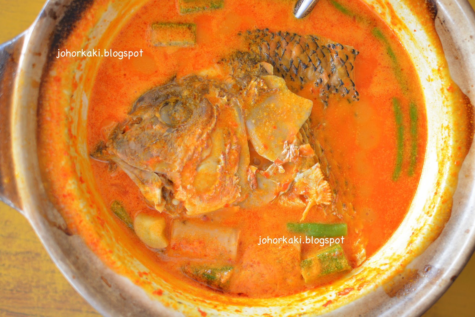 Mui Seng Nyonya Fish Head Curry in Johor Bahru, Taman Melodies 美成娘惹咖哩魚頭 ...