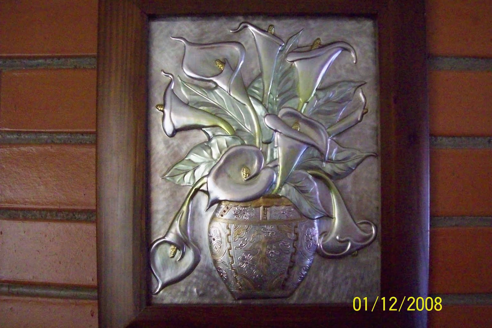 *ARTE REPUJADO EN METAL*