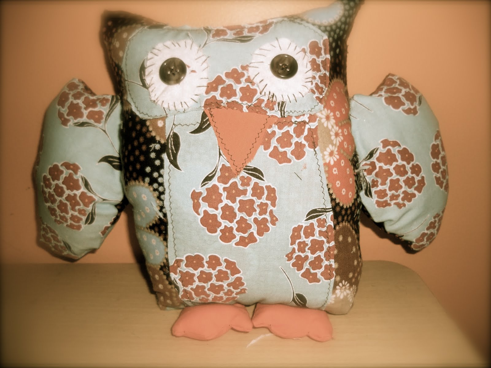 Meadowlark Diaries: How to sew an owl (according to me)