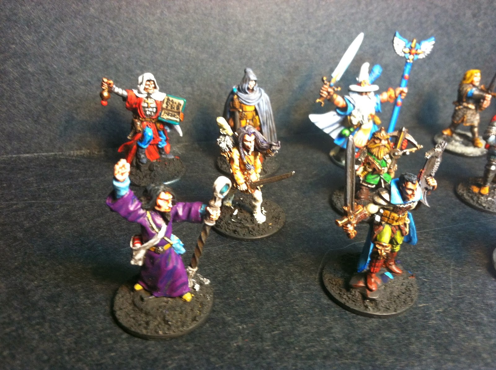 Lead Addict: 28mm Fantasy - High Elves and Adventurers