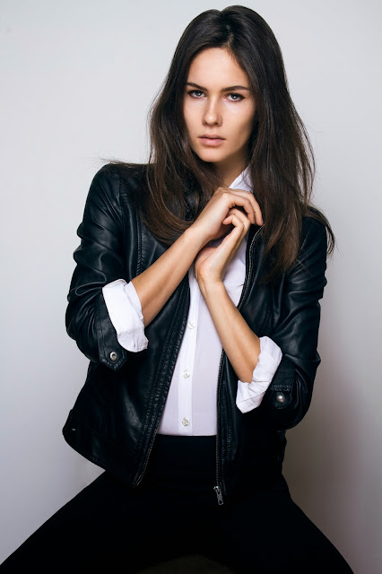 MAJOR MODEL WOMEN: Nicola Minarikova by Anthony Goble