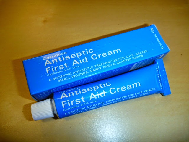 Centric First Aid: Contents of a General First Aid Kit