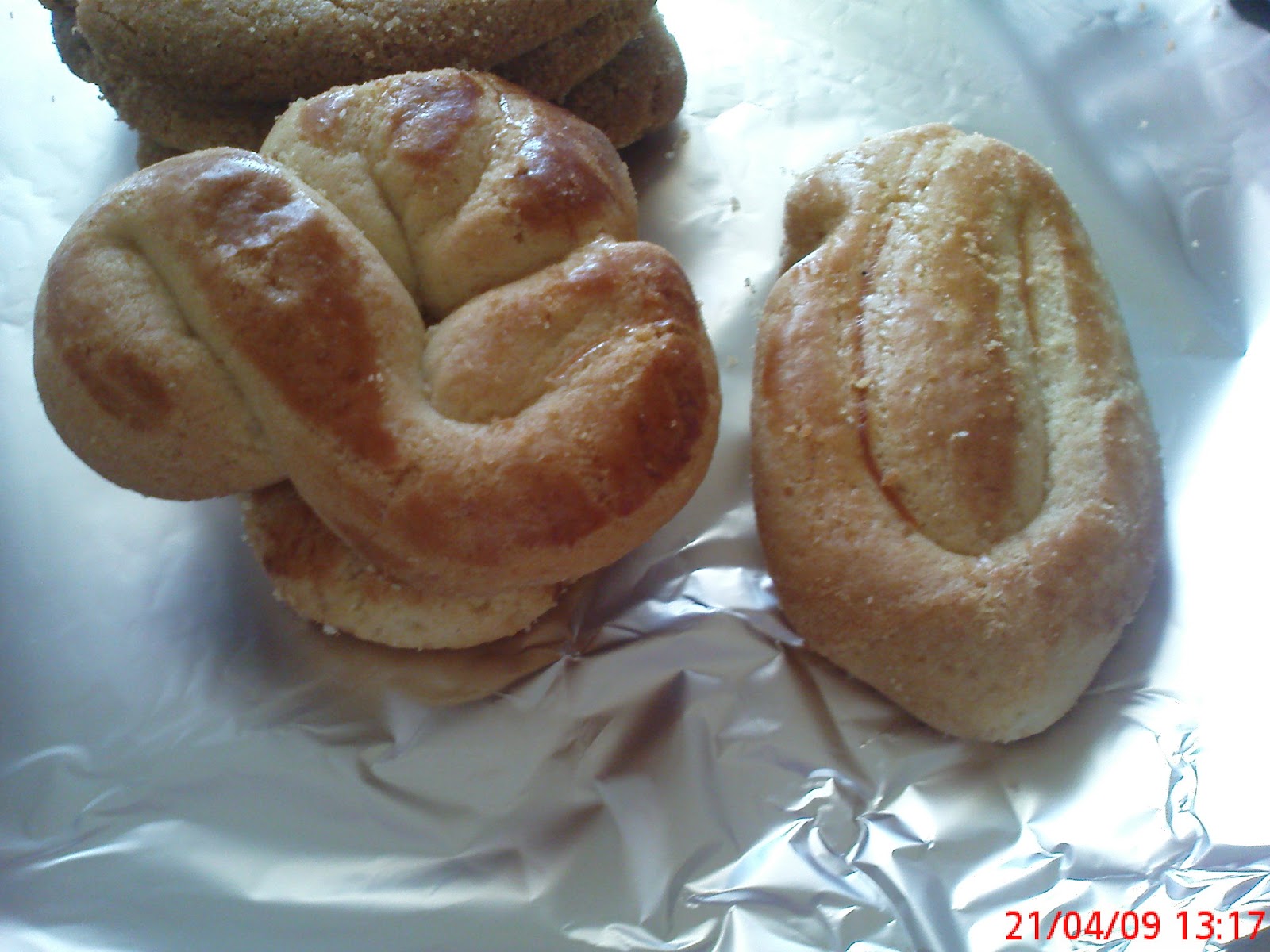 Οι λιχουδιές της Λεμονιάς (Lemonia's Delights): ΚΟΥΛΟΥΡΑΚΙΑ ΒΟΥΤΥΡΟΥ