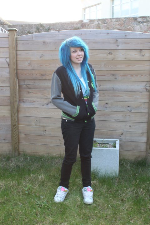 Emo Hair | Emo Hairstyles | Emo Haircuts: Klaire Garnier emo hairstyles ...