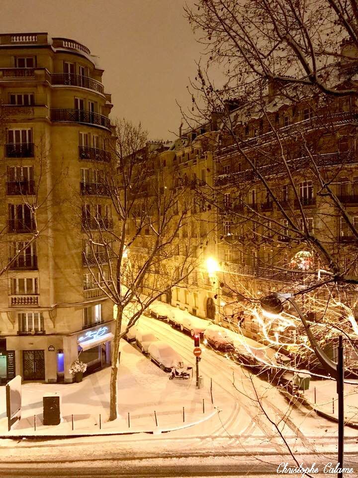 Ma France en images: PARIS S'ENDORT QUAND LA NEIGE SE MET À TOMBER