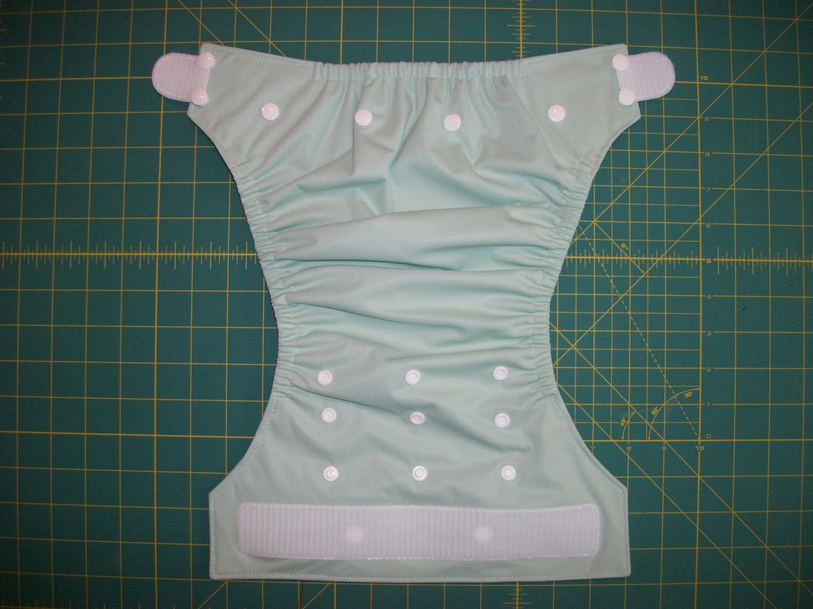 Simple Diaper-Sewing Tutorials: Snap-In Cover and Multi-Style AI2
