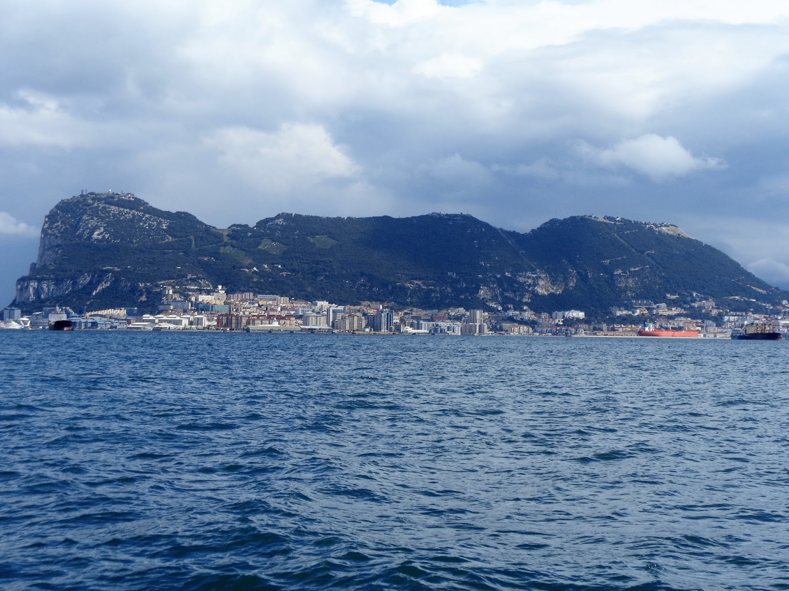 WW2 - The Second World War: Personal memories of H.M.S. Fidelity