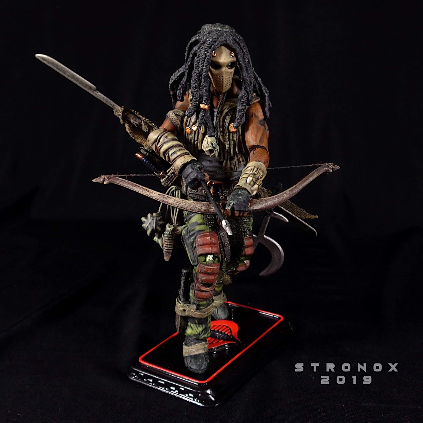 Stronox Custom Figures: March 2019