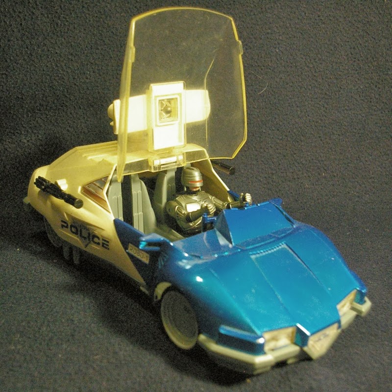Action Figure Adventures: Robo-1 - Kenner