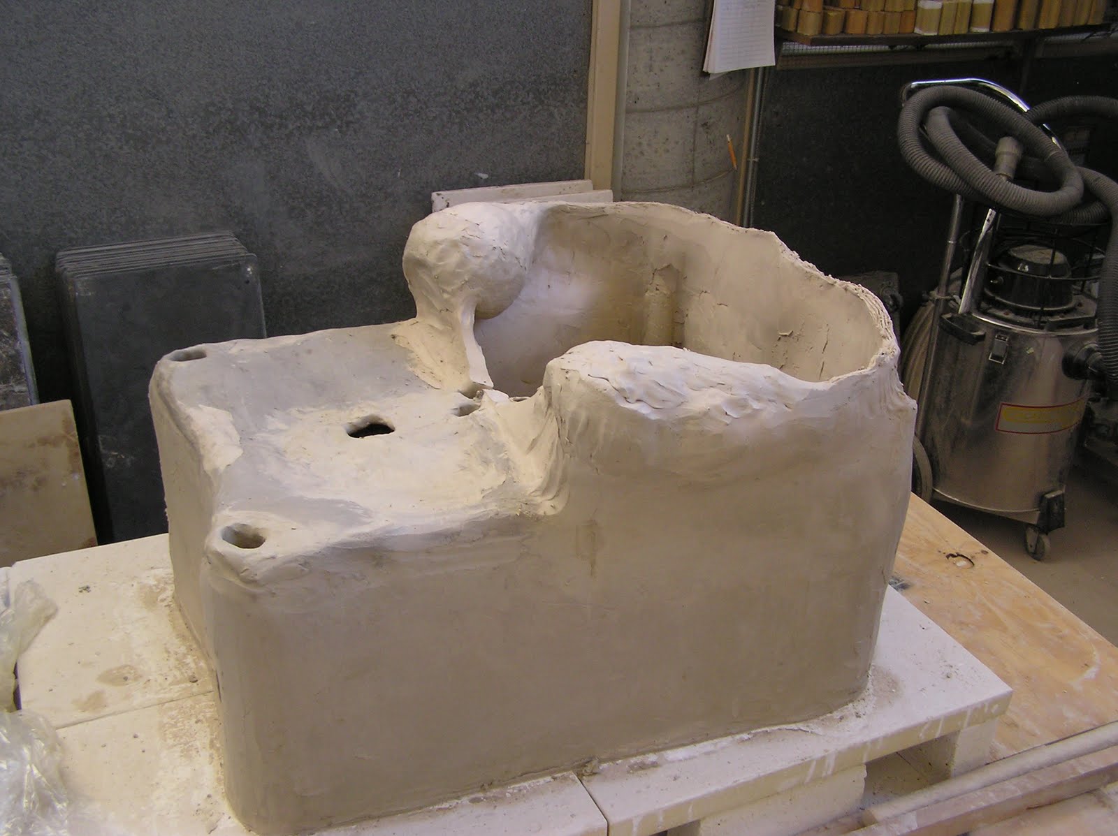 Project Gwar 321: A ceramic hand building process