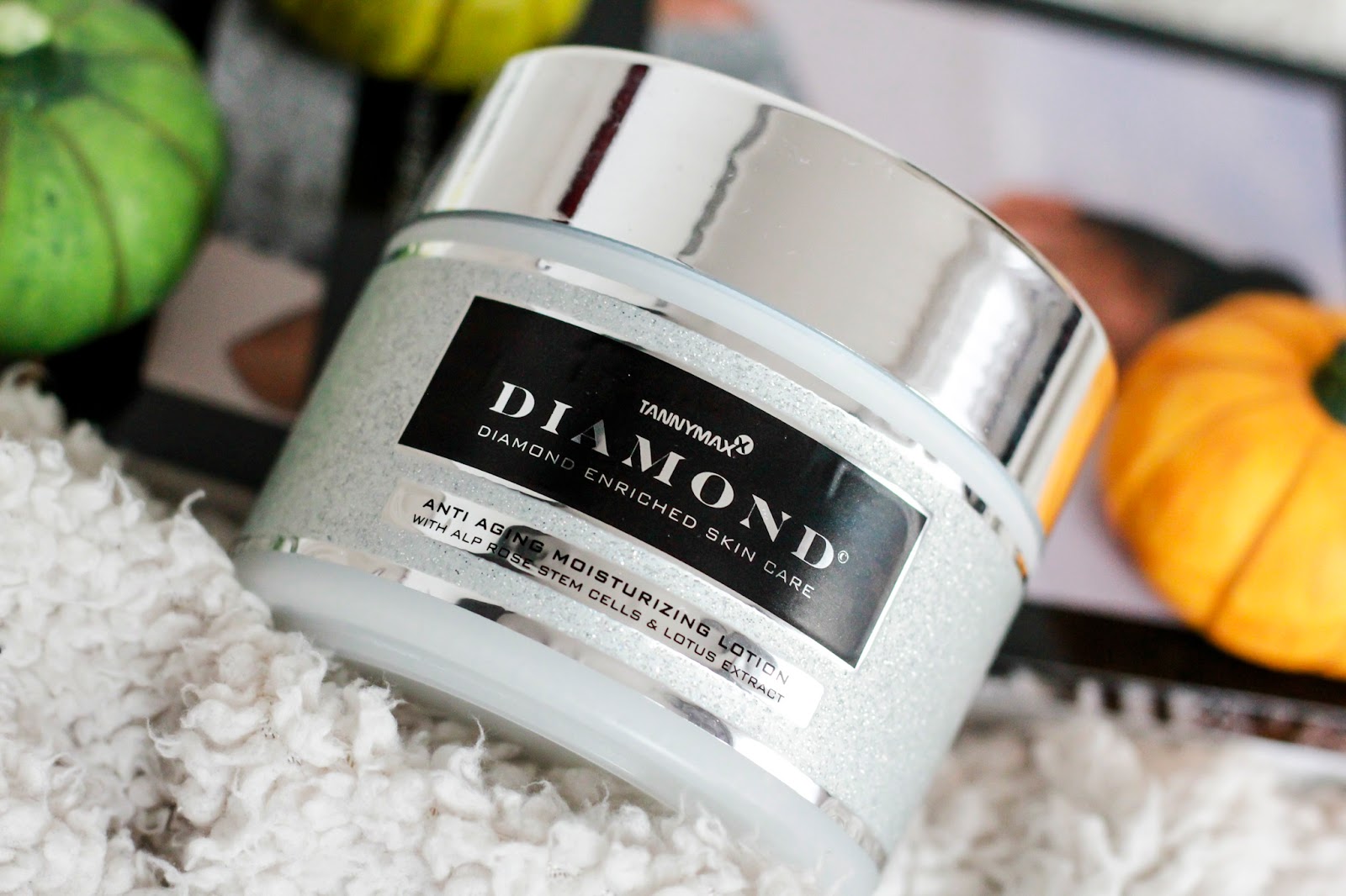 Diamond Anti-Aging Moisturizing Lotion - TwinZ