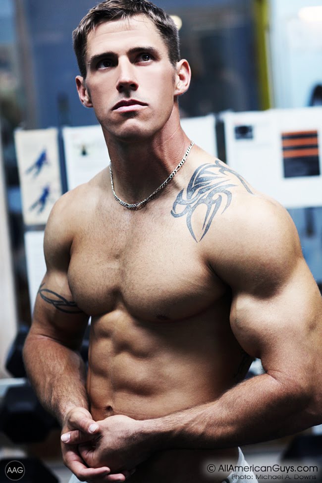 WORKOUT INSPIRATION .NET: Thomas C: Extremely Ripped