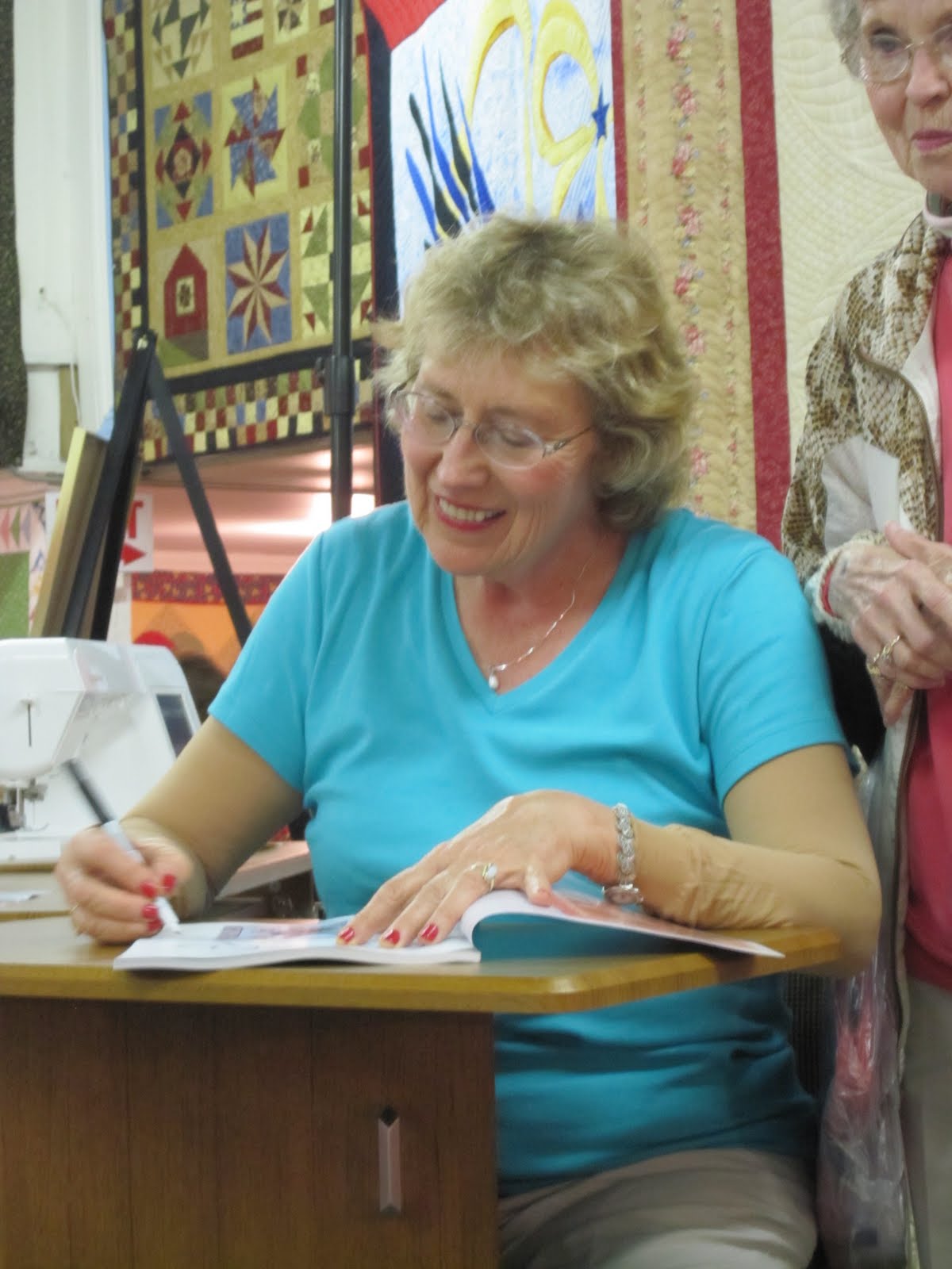 Happy Cottage Quilter: Quilt in a Day and Eleanor Burns