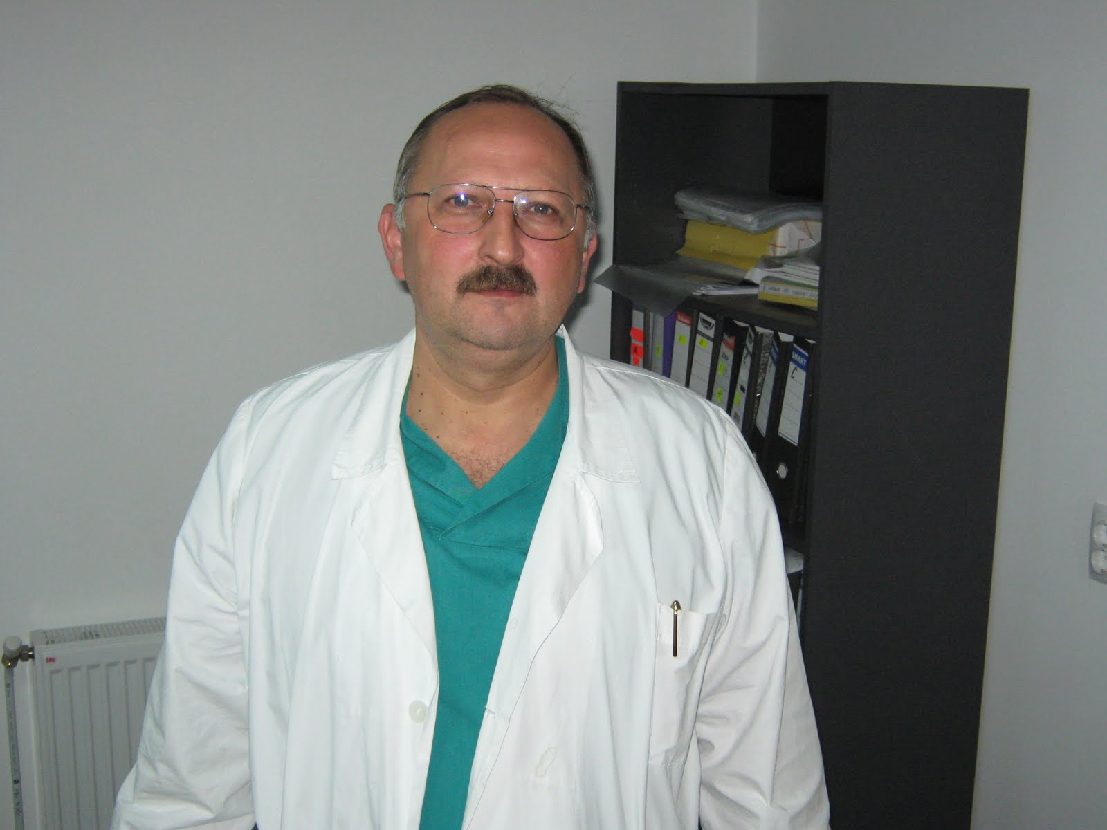 BOTOŞANIUL CULTURALsi FEMEI CELEBRE: Să-l cunoaştem pe medicul Radu ...