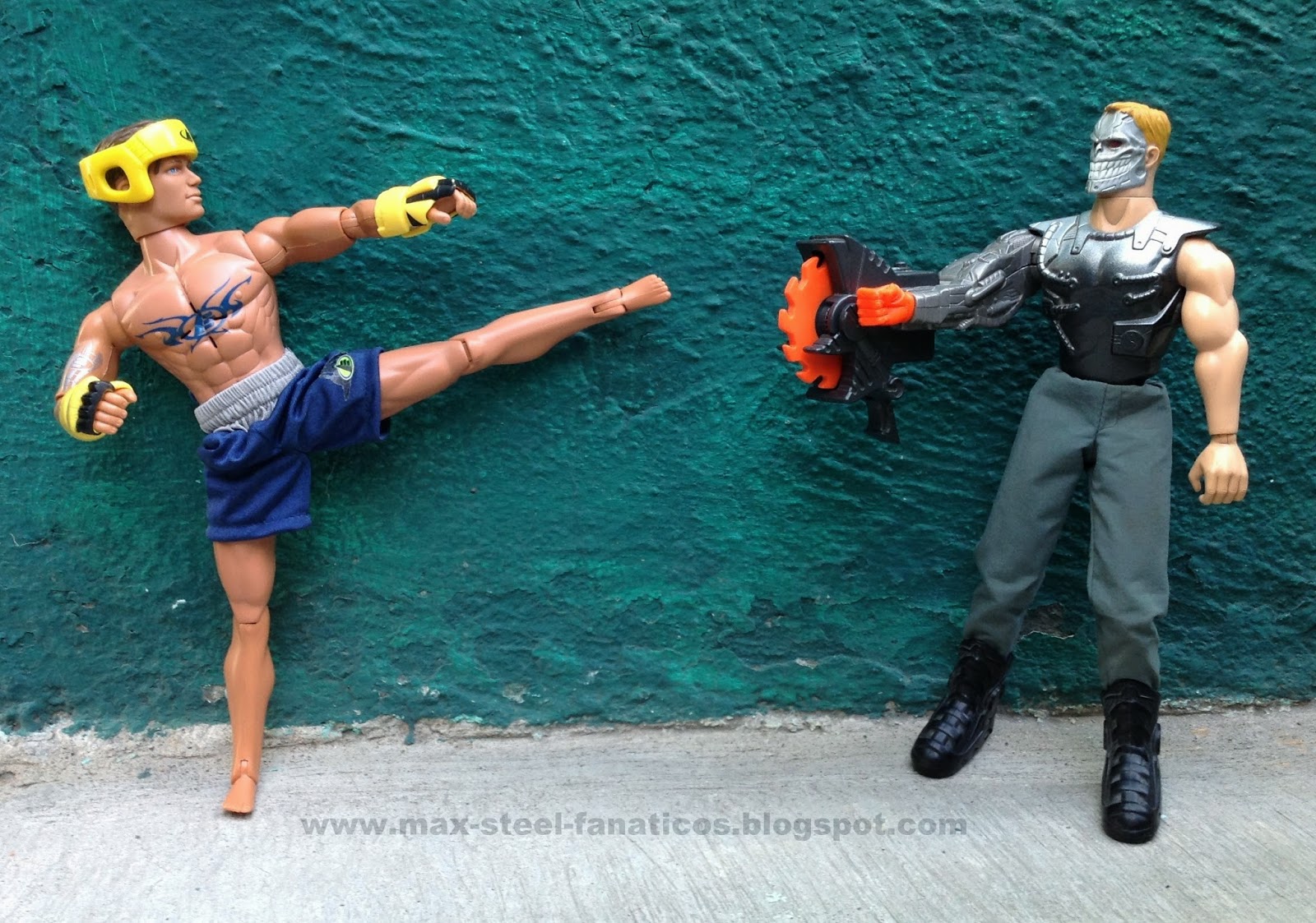 Max Steel Fanáticos: Max Steel Reviews: Robo-kick (Parte 6)