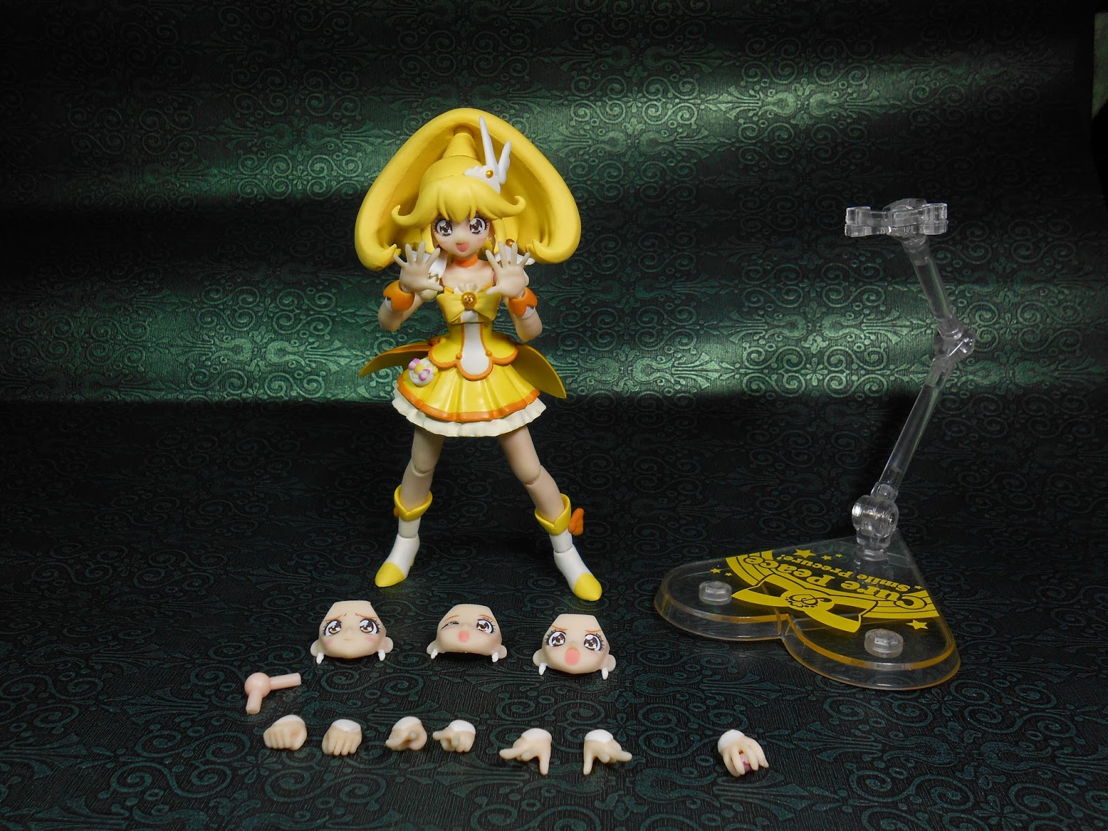 Review: S.H.Figuarts Cure Peace | Night's Corner