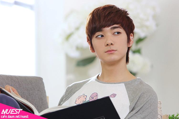 NU'EST COLOMBIA: NU★PAPA Not Over You Aron version [24.09.2012]