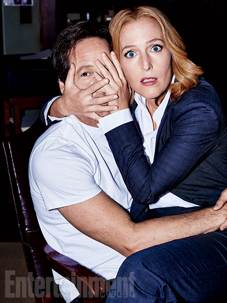X Files: 4 New pictures from EW Photoshoot! David Duchovny & Gillian ...