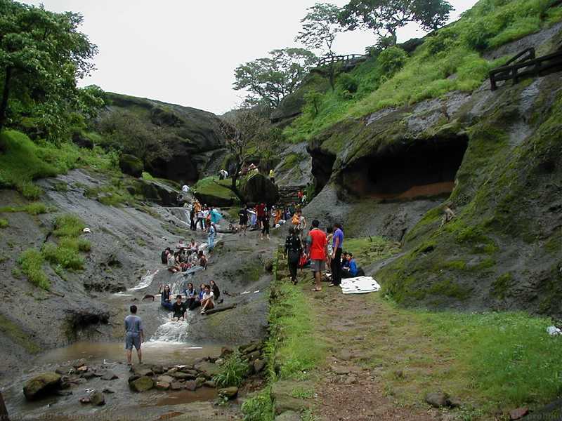 Round trip: Tourist destination in Mumbai - Borivali