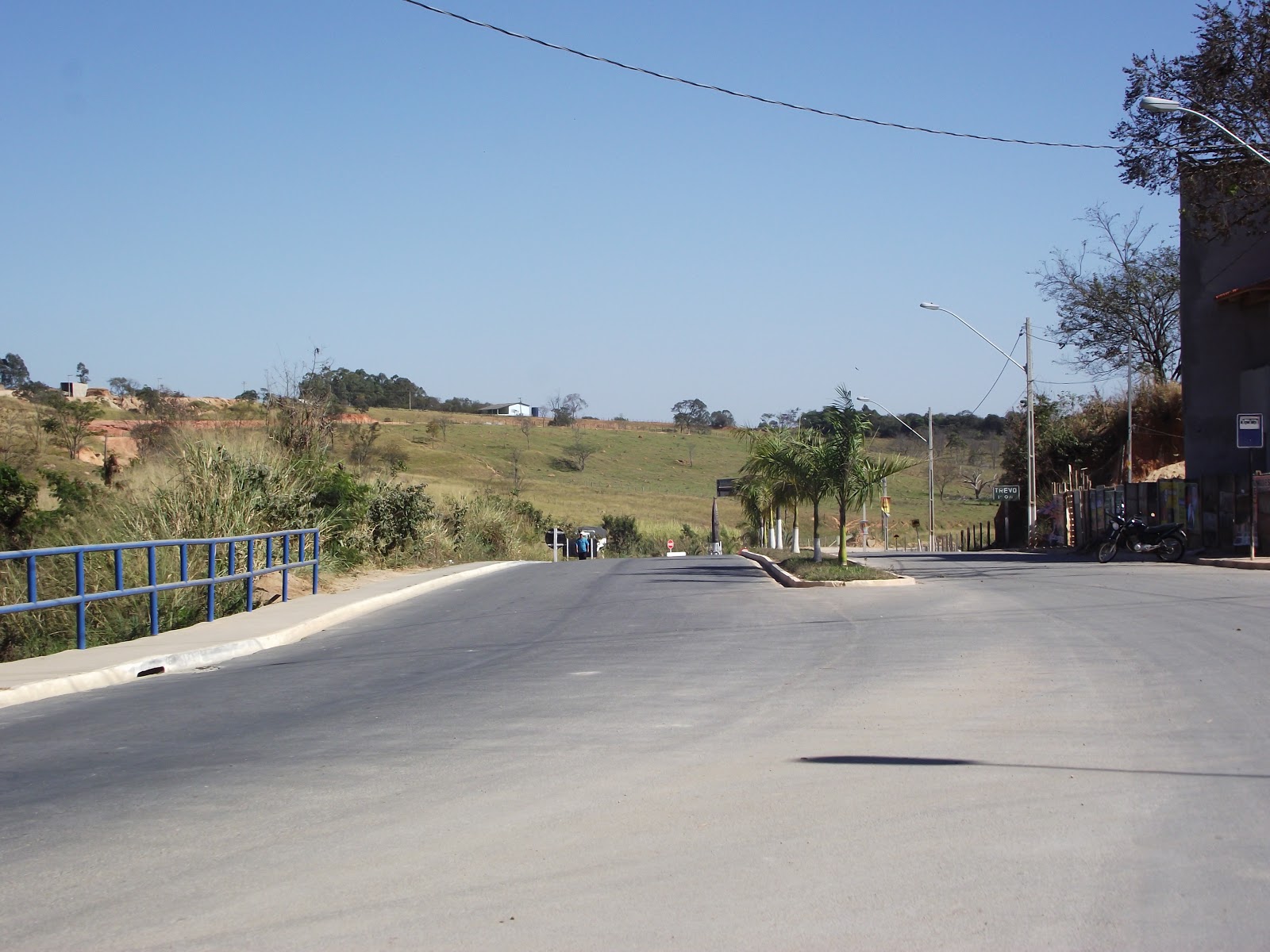 TURISTANDO PELO MUNDO: Igaratinga, Minas Gerais - Cercada pelo mar de ...