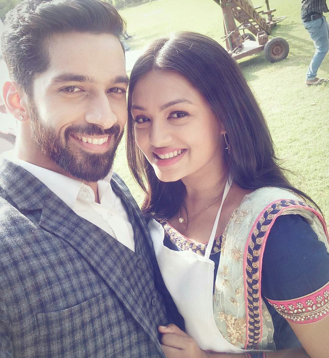 Tutkunun Rengi Zindagi Ki Mehek 2016 Hint Dizisi